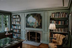 7 Beautiful Library Paint Colors - Paintzen